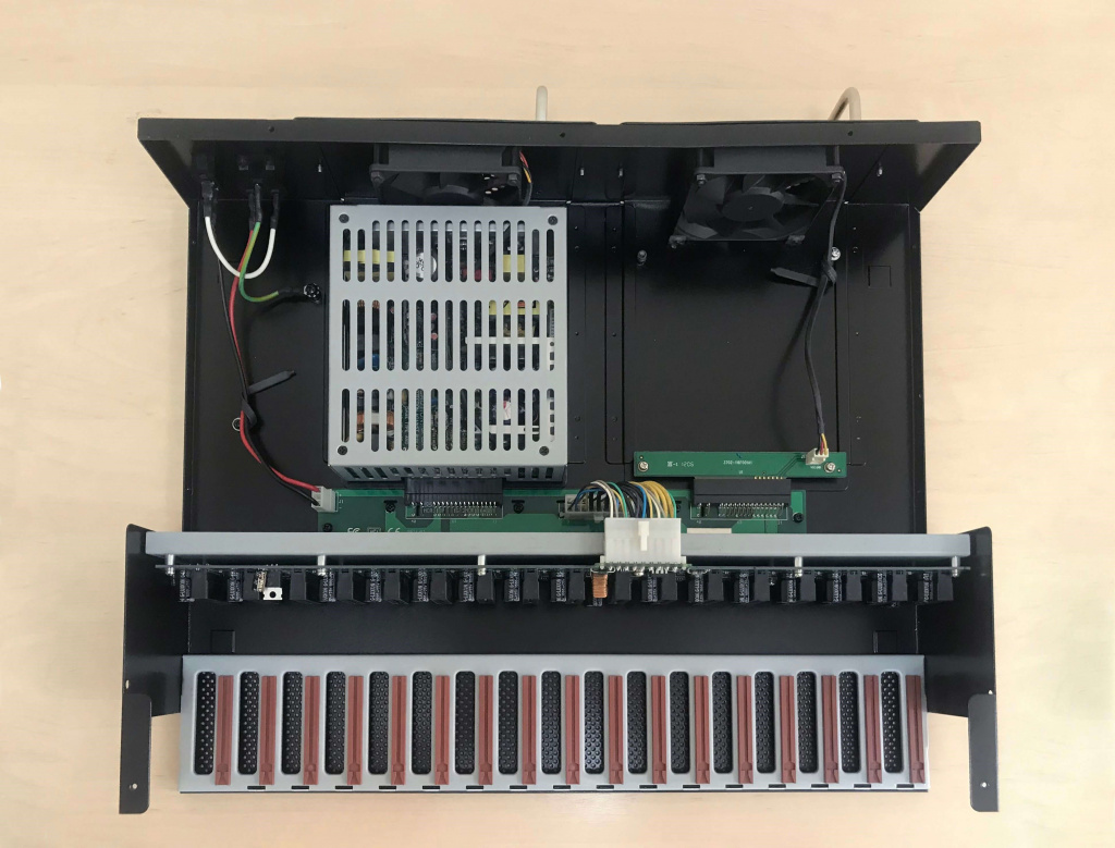 Обзор шасси медиаконвертеров D-Link DMC-1000/RU, собранных в РФ